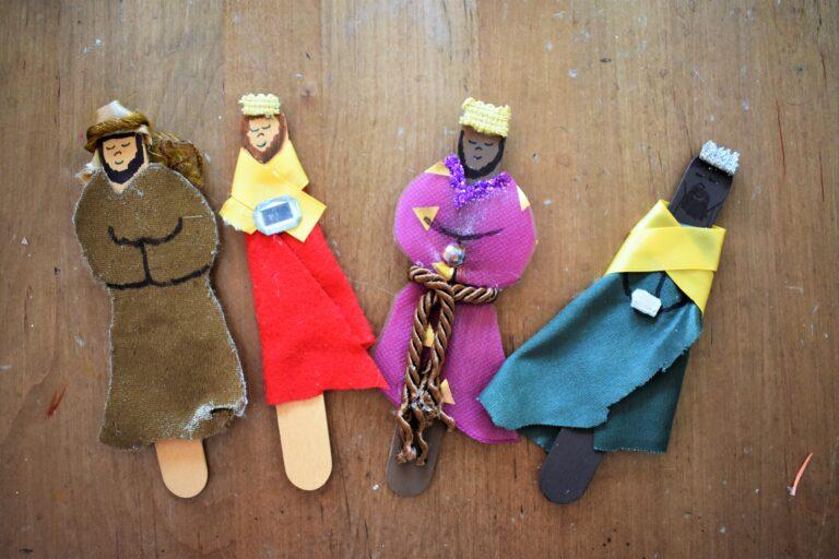Make Your Own OVER IN A STABLE Popsicle Stick Nativity Set with Author ...